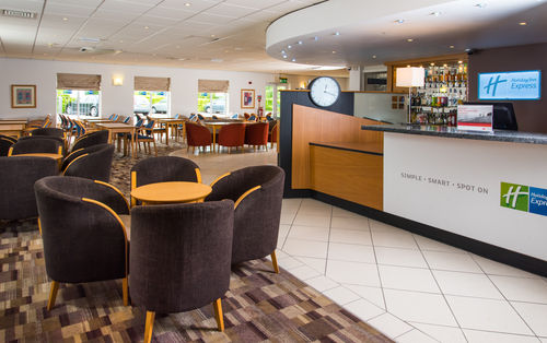 Holiday Inn Express Hotels Gloucester - South M5 - Jct.12, Gloucester