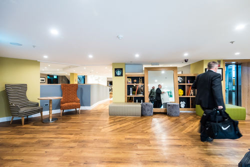 Hotels in Slough: Holiday Inn Slough - Windsor Hotel in Slough, United ...